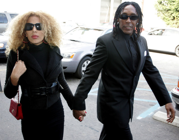 16 წელი სადისტი ქმრის მონობაში, რომელიც გამუდმებით შეურაცხყოფდა და ...